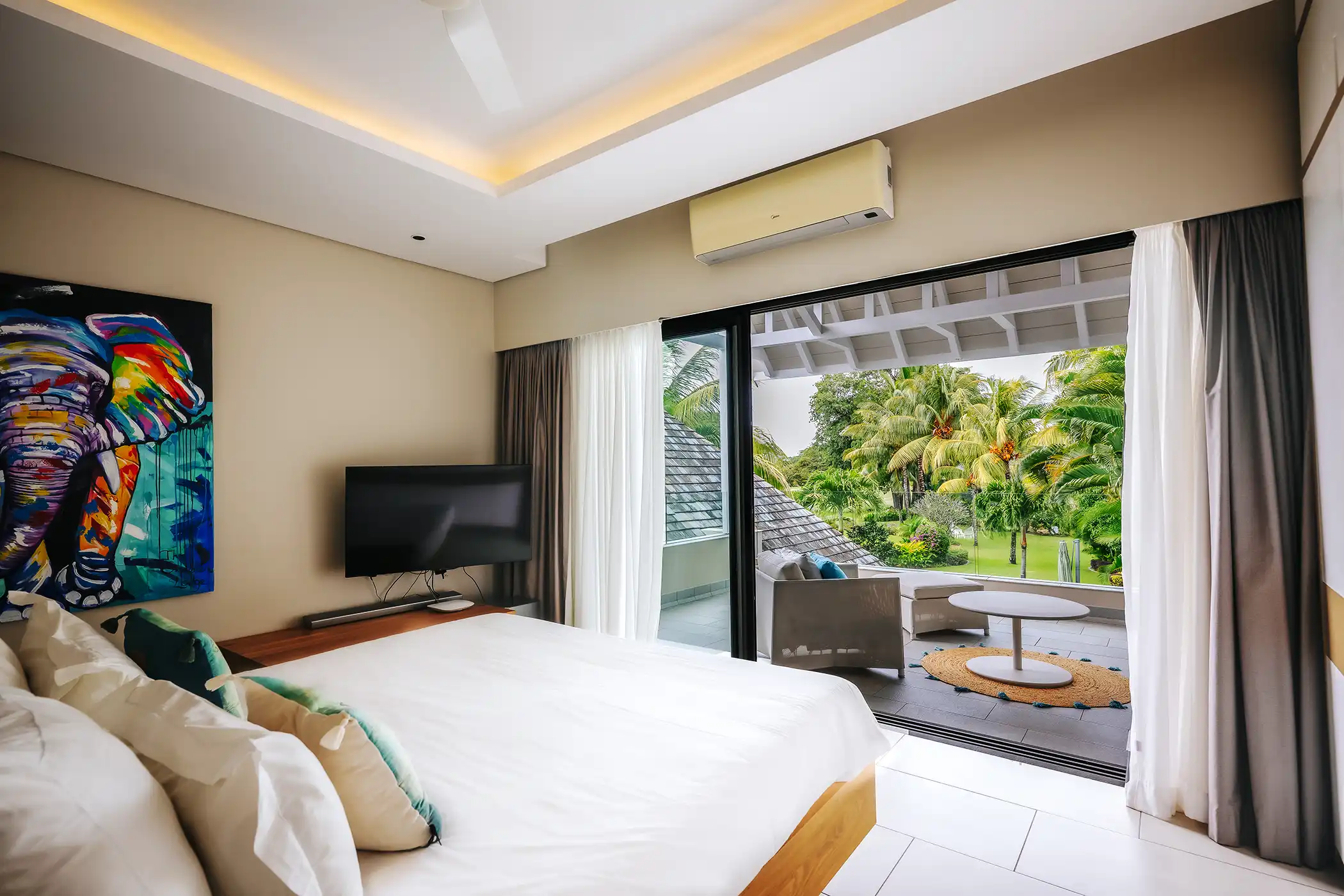 Explorers Lodge - Anahita Private Villa Collection